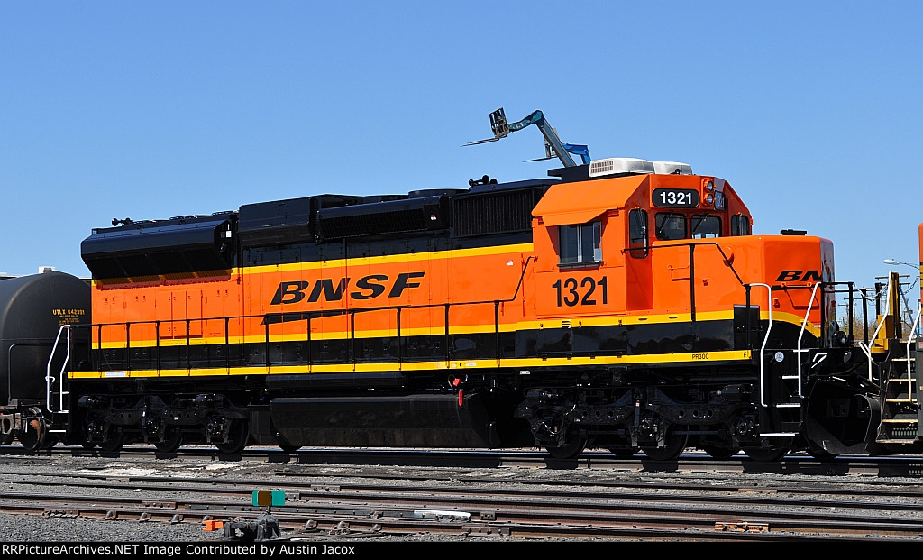 BNSF 1321